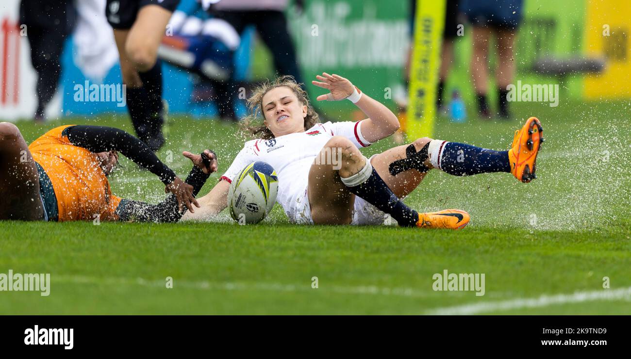 England's Ellie Kildunne during the Women's Rugby World Cup Quarter ...