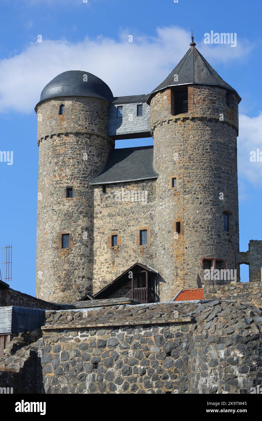 Towers in the middle ages hi-res stock photography and images - Alamy