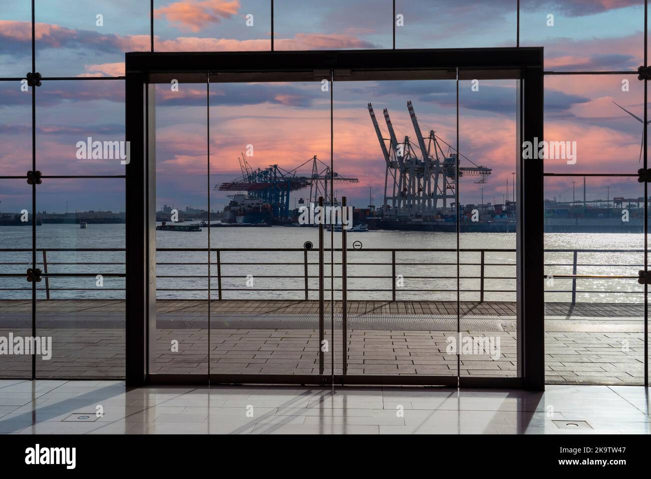 Entrance, Door, Container, Port, Glass, Terminal, Tollerort, COSCO, Crane, Logistics, Hamburg ...