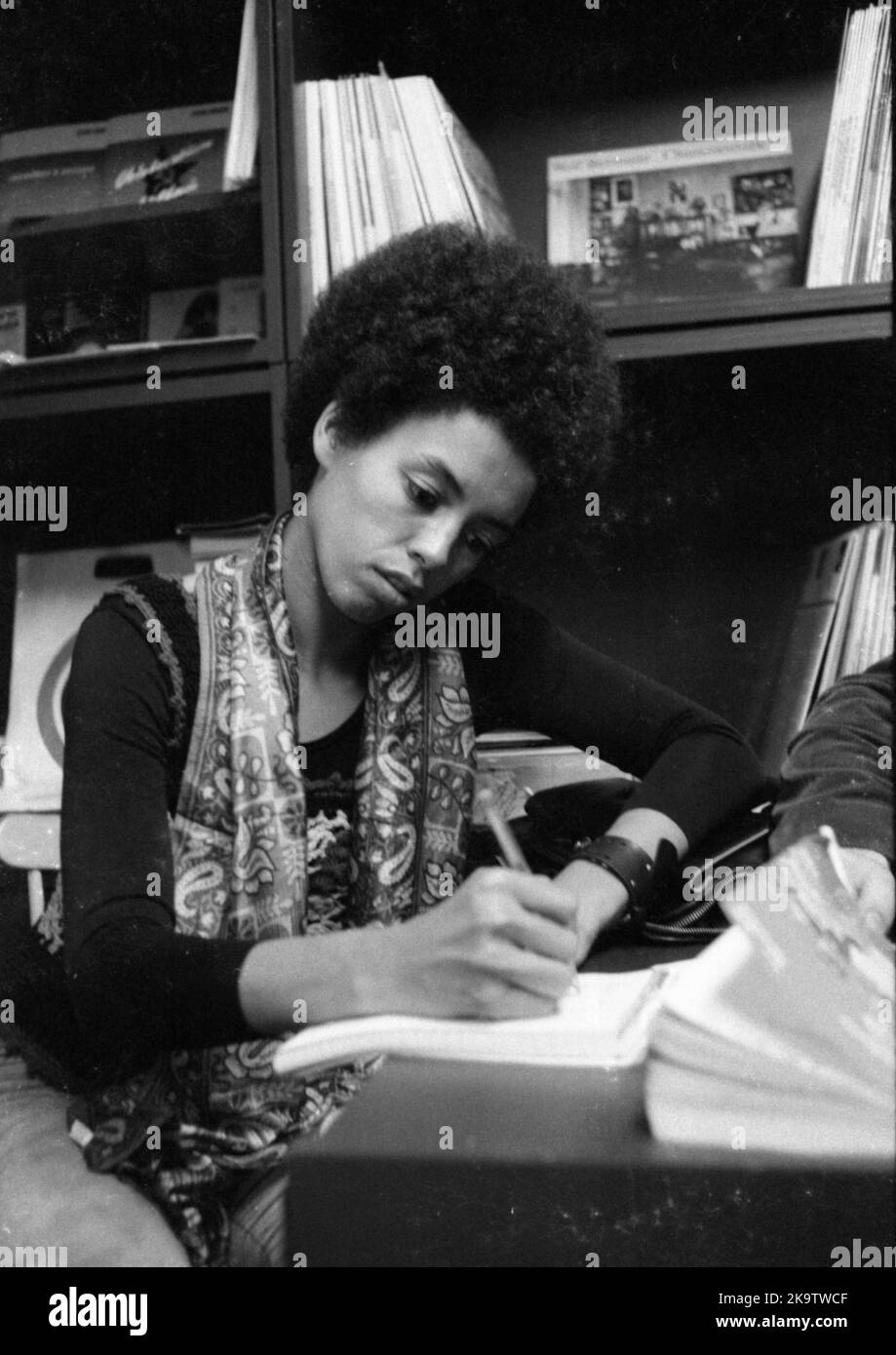 The visit of the sister of US-singer Angela Davis, Fanny, here in ...
