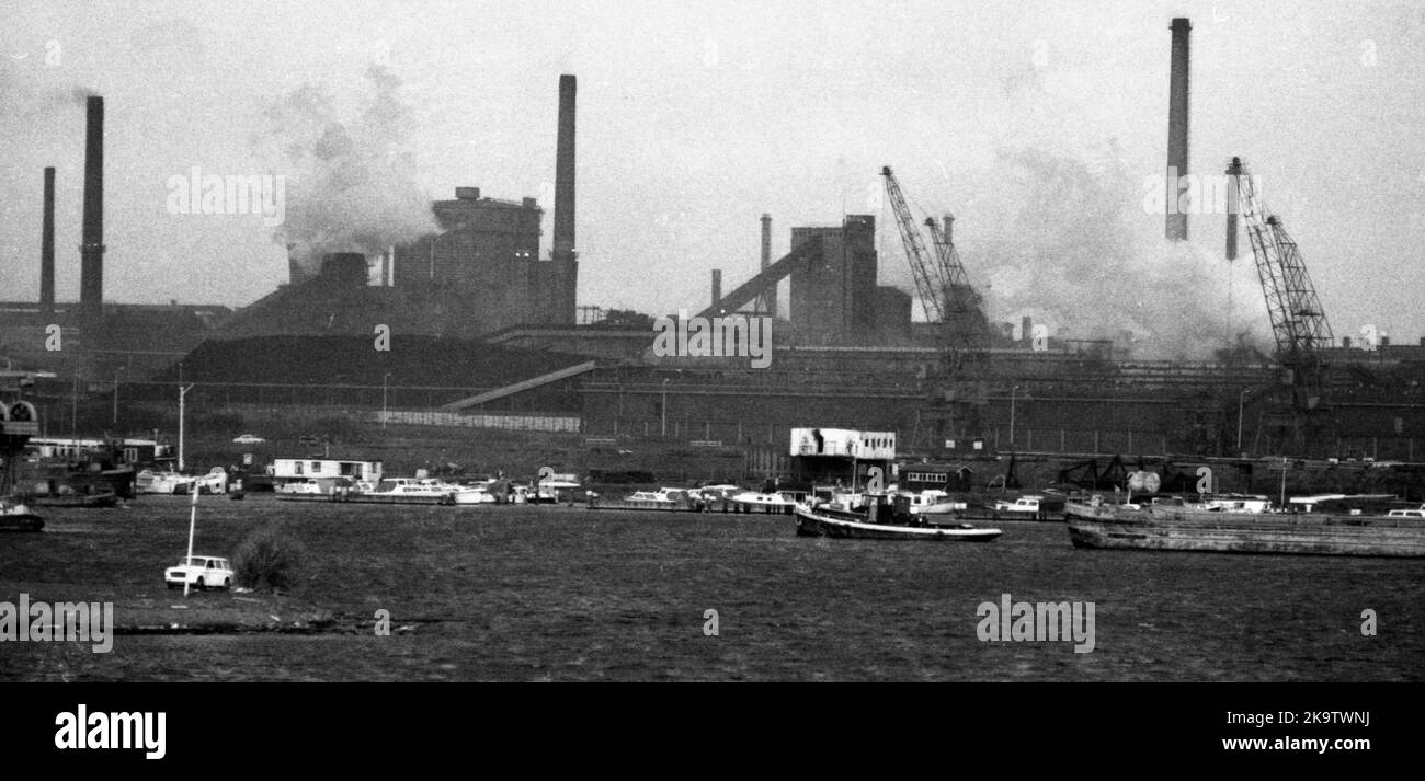 The Hoogovens steelworks in Ijmuiden, here on 9. 11. 1971, planned a ...