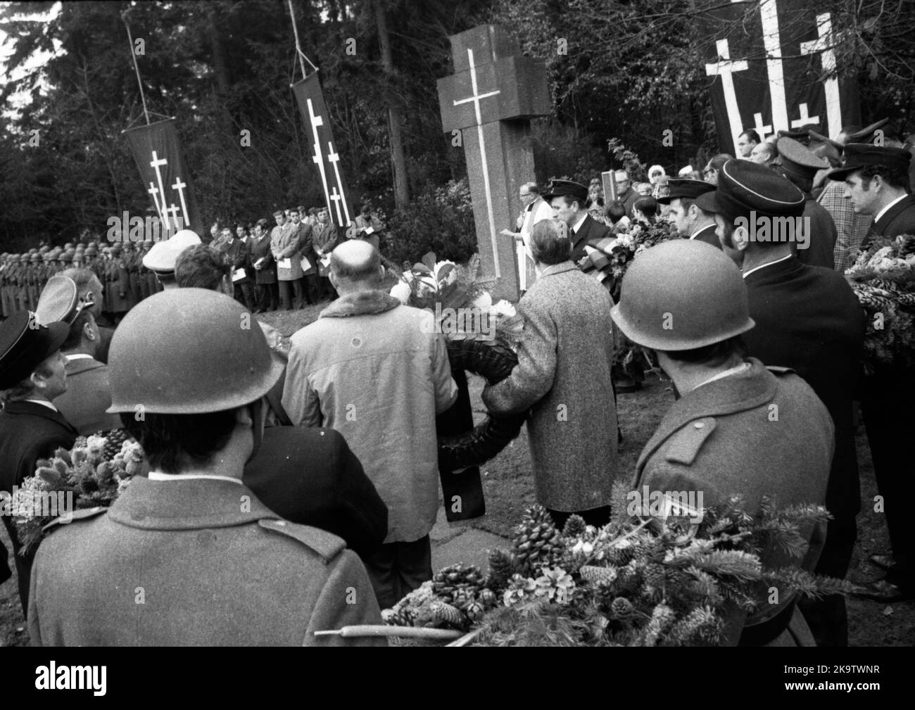 Ss division hi-res stock photography and images - Alamy