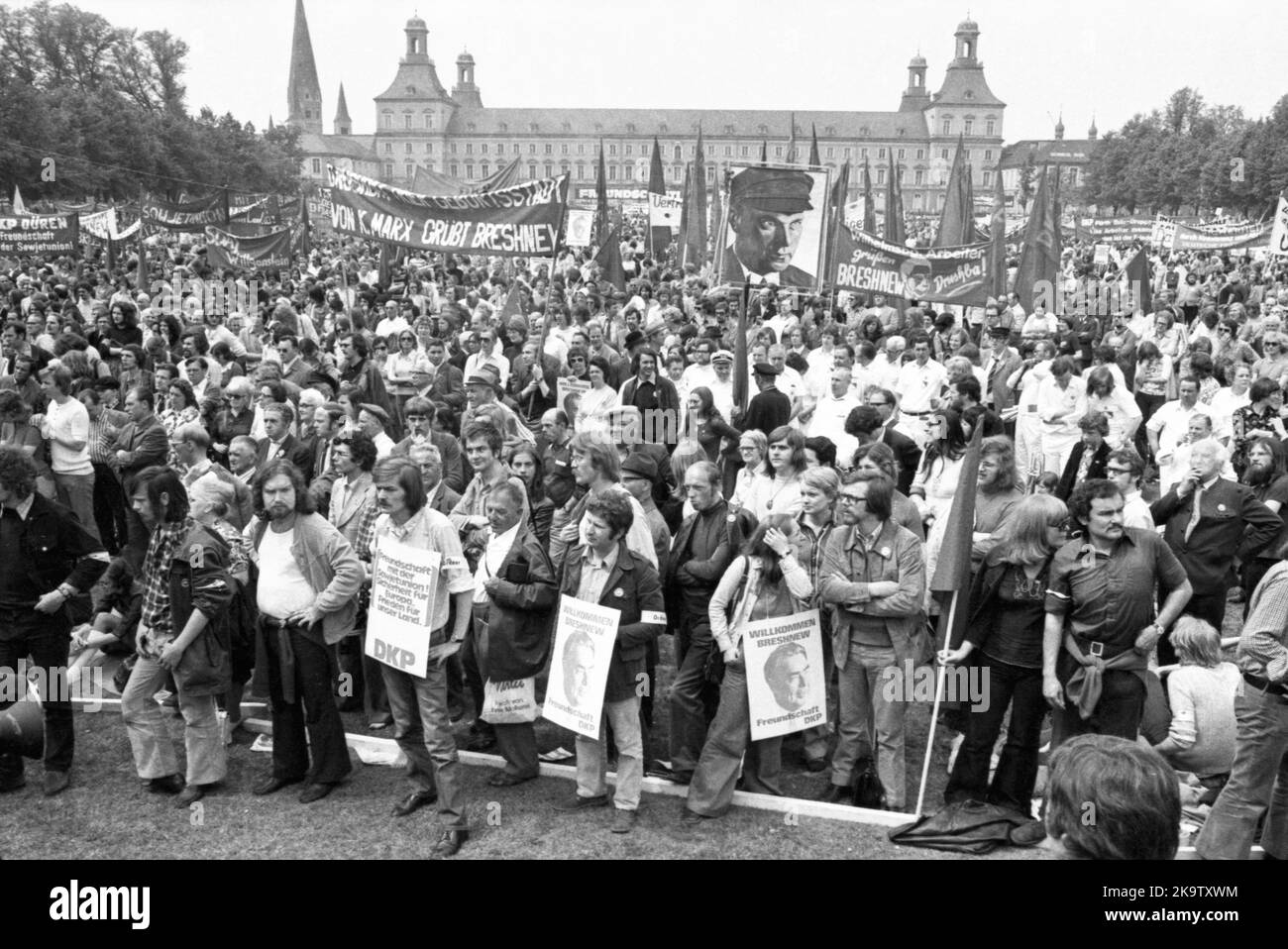 The visit of the Soviet head of state and party Leonid Brezhnev to Bonn ...