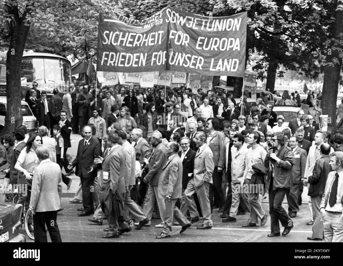 The visit of the Soviet head of state and party Leonid Brezhnev to Bonn ...