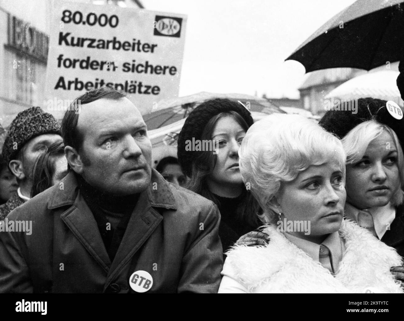 The Textile and Garment Workers' Union (GTB) demonstrated in Bonn with ...