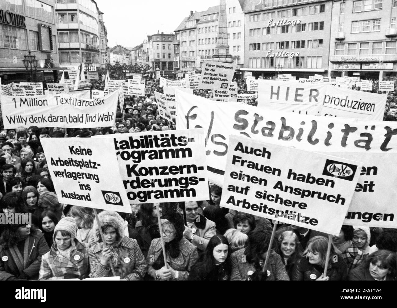 The Textile and Garment Workers' Union (GTB) demonstrated in Bonn with ...