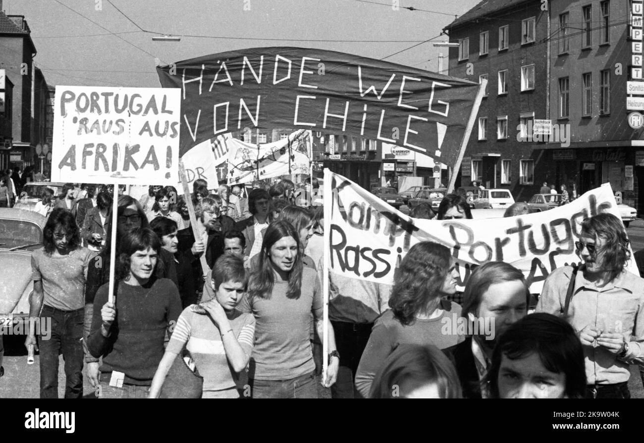 The Peace March '73 of the peace movement on 15. 9. 1973 in Dortmund ...