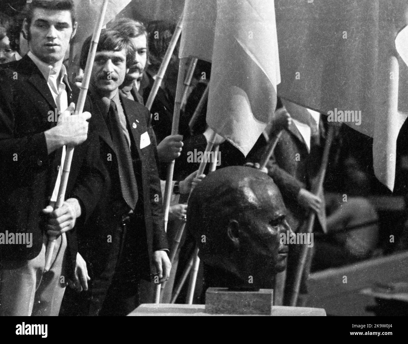 The Party Congress of the German Communist Party (DKP) on 1-4. 11. 1973 ...