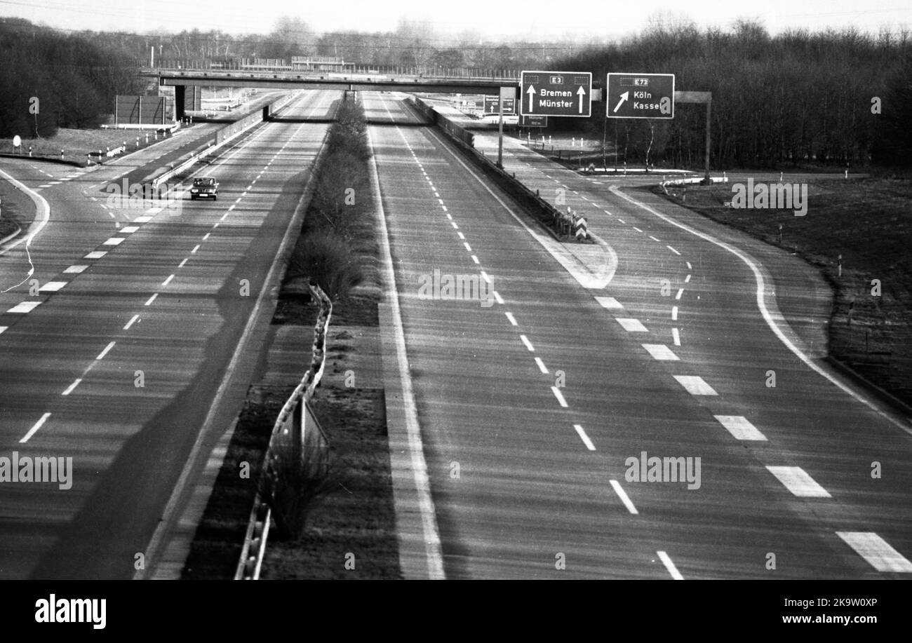 Children, walkers, cyclists crowded the motorway at the Kamen ...