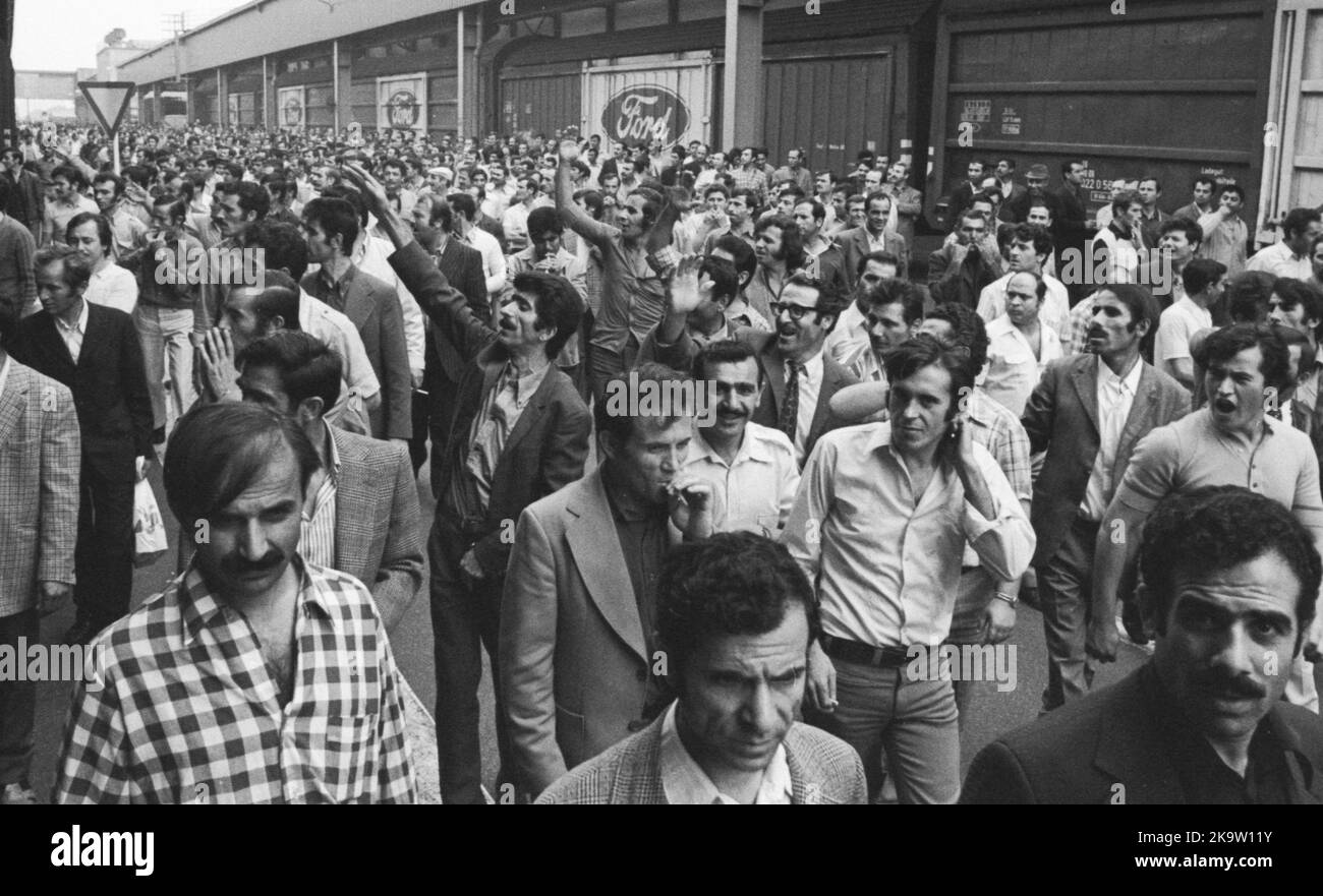 The strike at the Ford factory, here in Cologne on 27-29 August 1973 ...