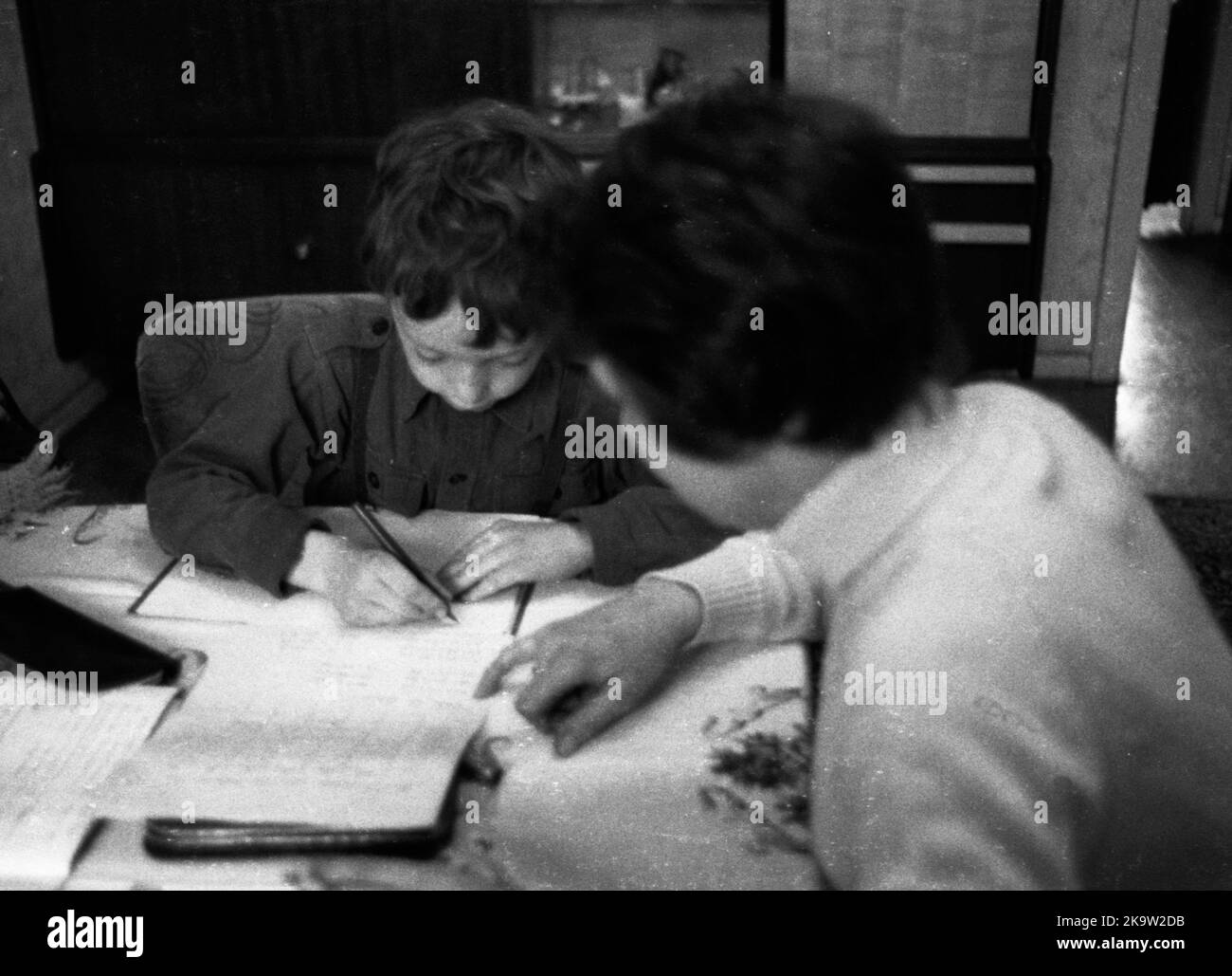 The everyday life of a family of a worker with three children on 18. 4 ...