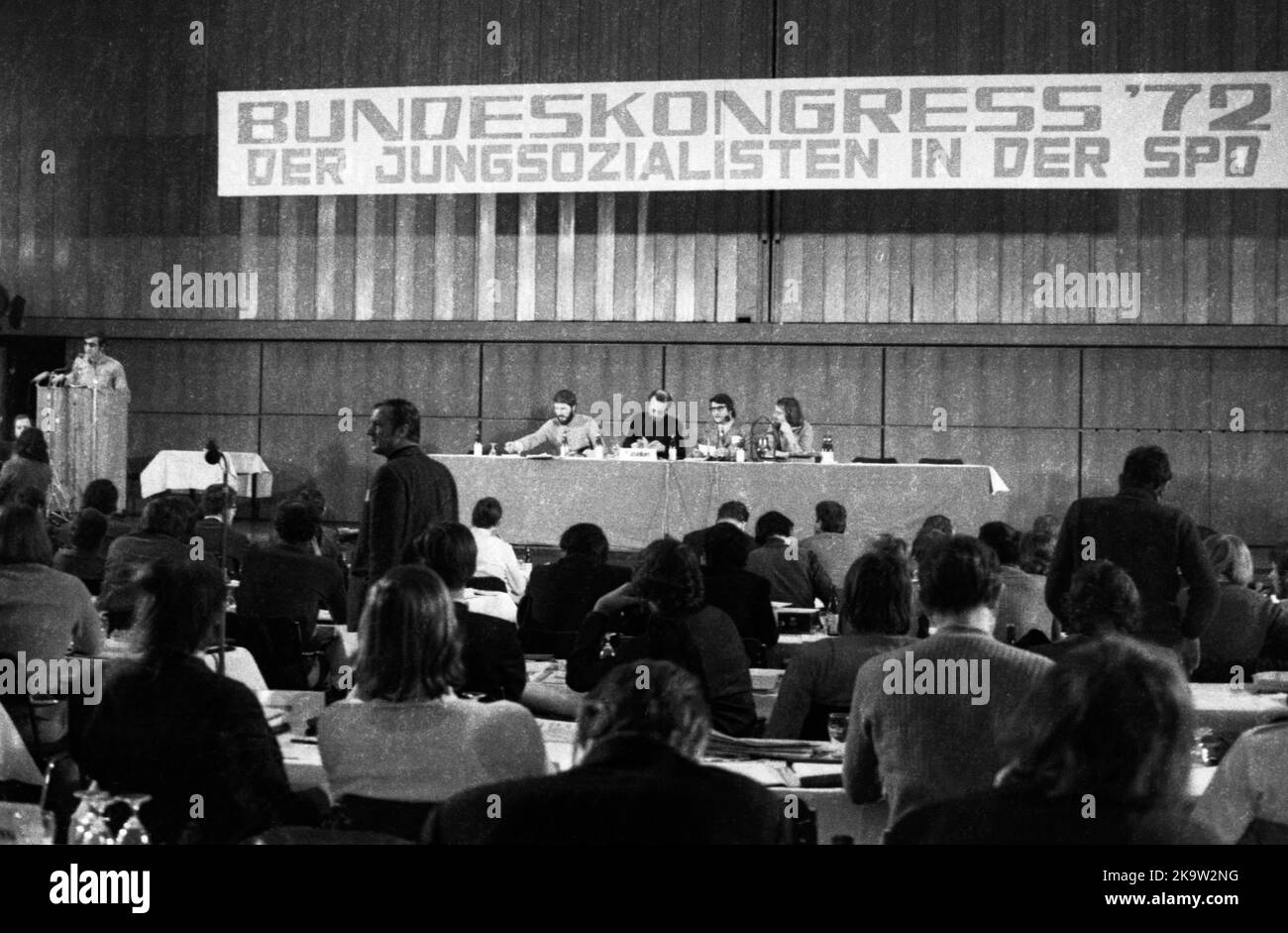 Young socialists of the spd hi-res stock photography and images - Alamy