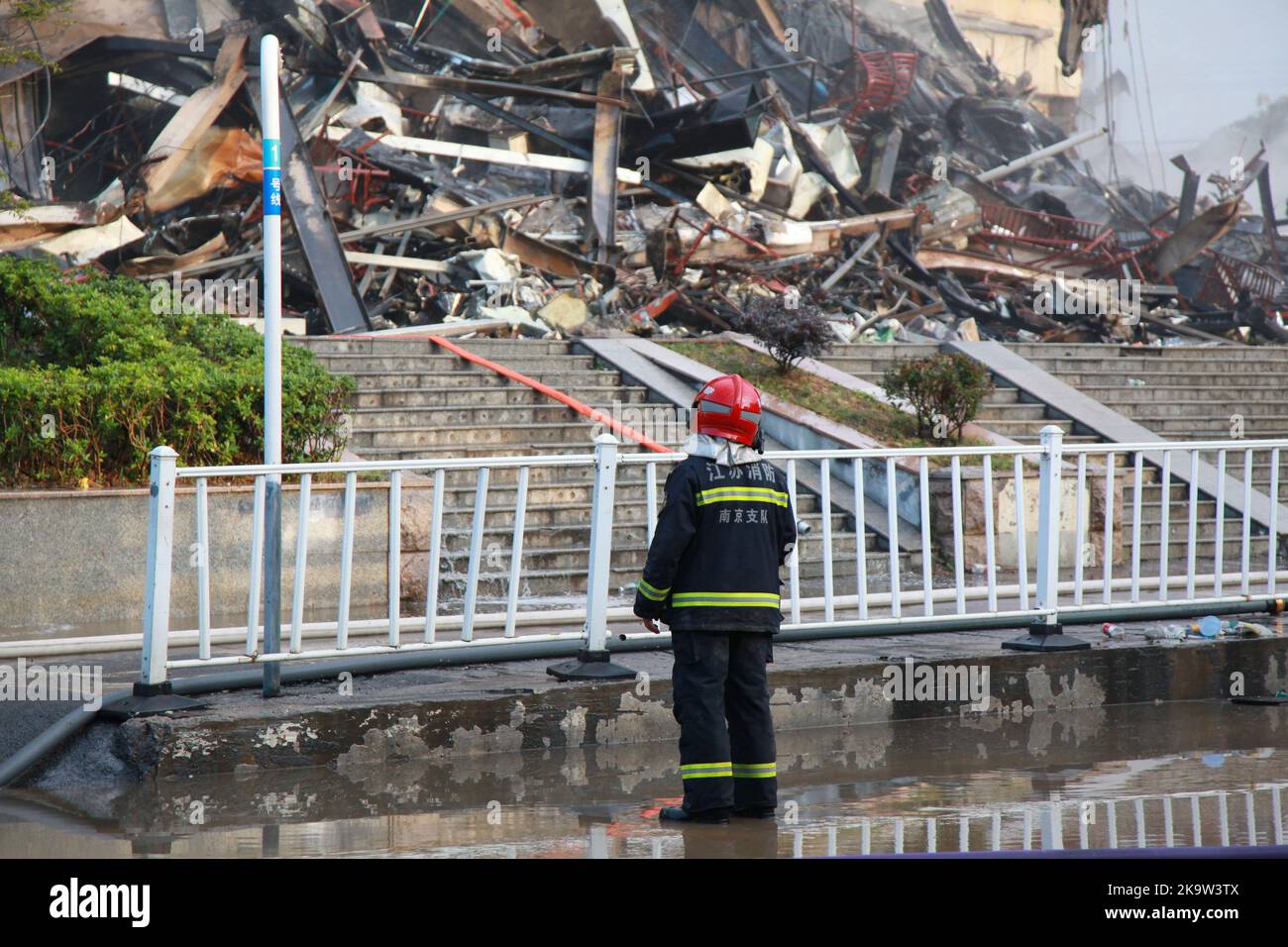 NANJING, CHINA - OCTOBER 30, 2022 - Fire and rescue forces deal with a ...
