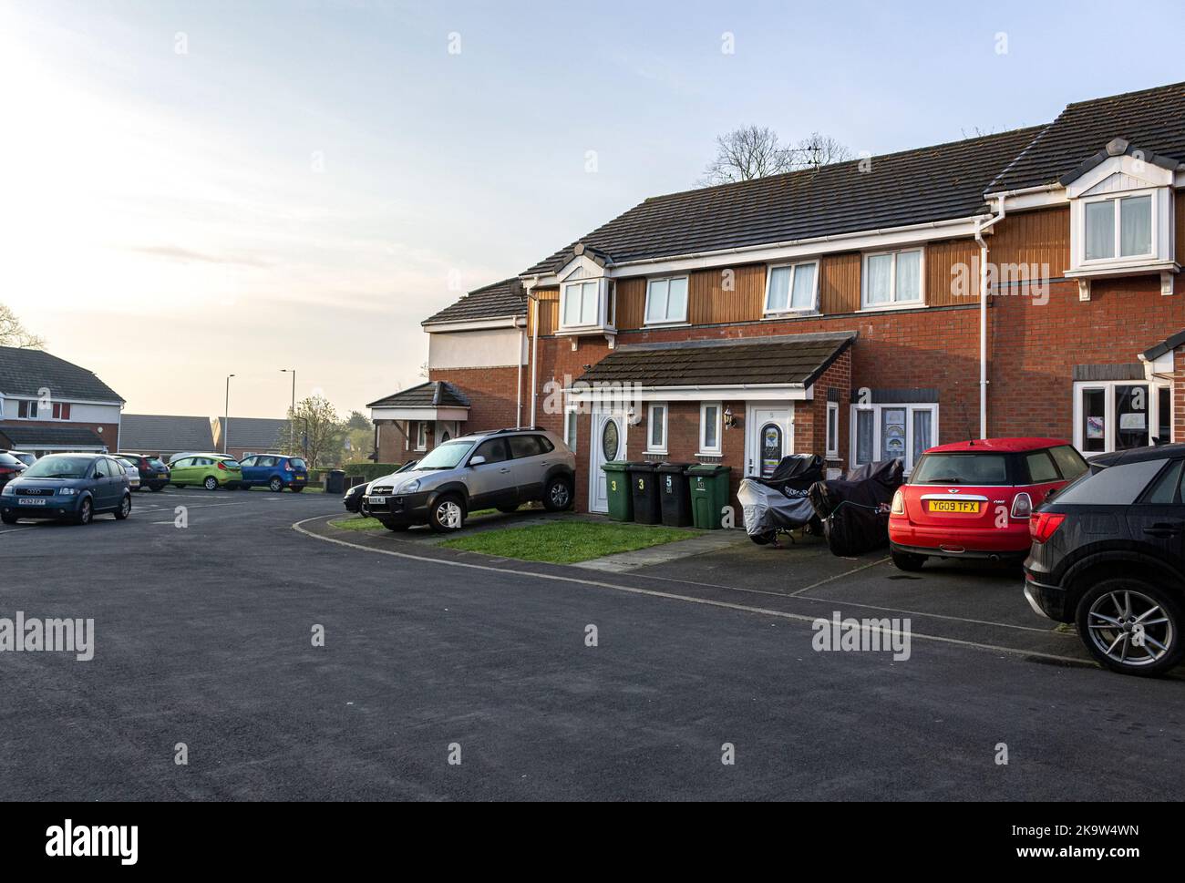 Birkenhead, UK: Oakwood Park housing estate in the Merseyside town ...