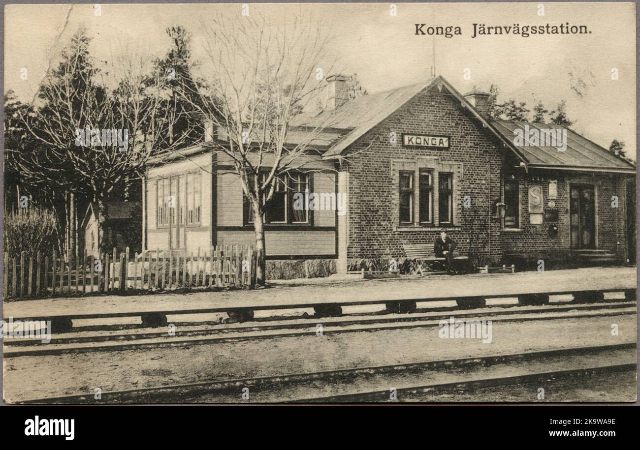 Track side of Konga station house Stock Photo - Alamy