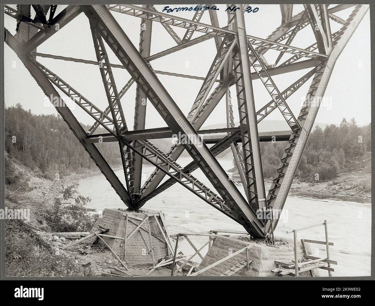 Bridge construction of the railway bridge over the Ångerman River at ...