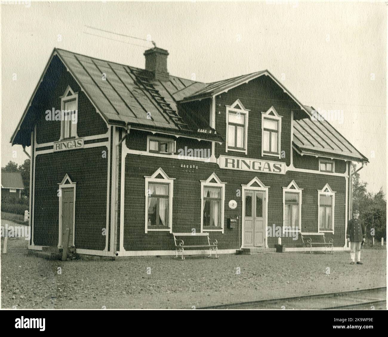 Mellersta Östergötlands Railway, possible. Ringås station. The railway ...