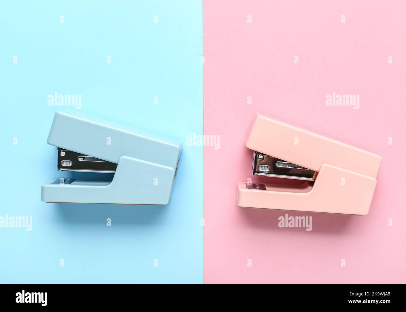 Office staplers hi-res stock photography and images - Alamy