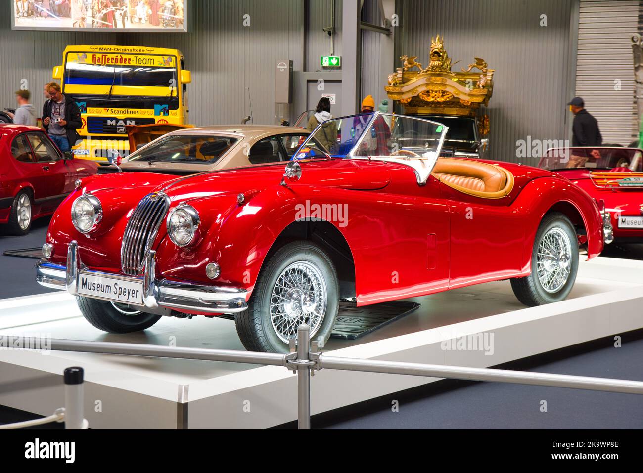 SPEYER, GERMANY - OCTOBER 2022: red Jaguar XK150 XK 150 1957 cabrio ...