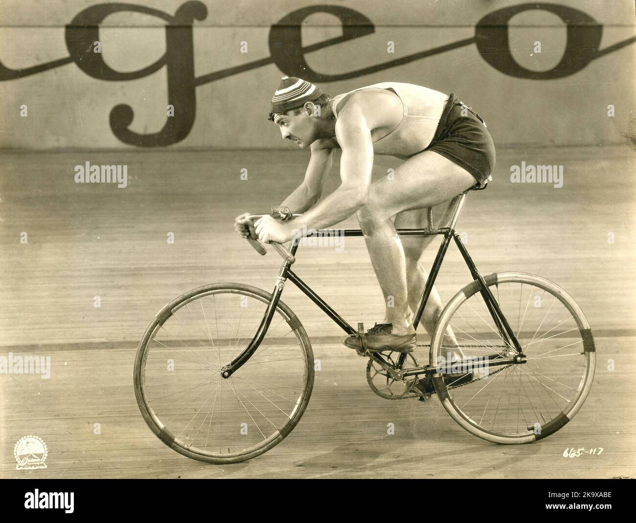 Classic silent film actor hi-res stock photography and images - Alamy