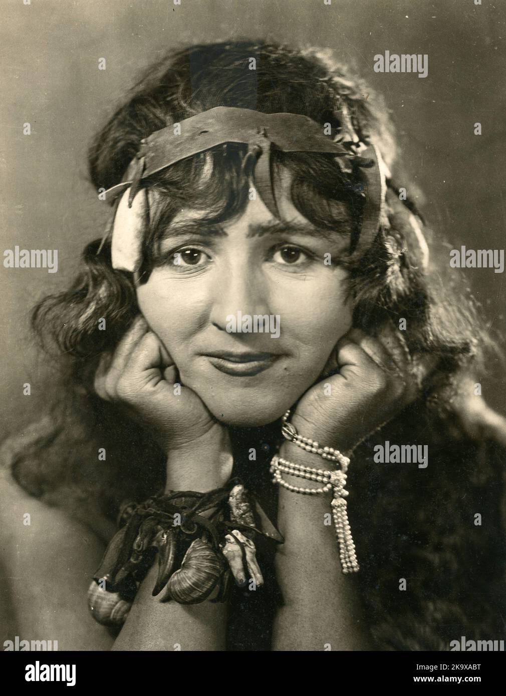 Silent film actress Julia Faye, from the American drama film Adam's Rib ...