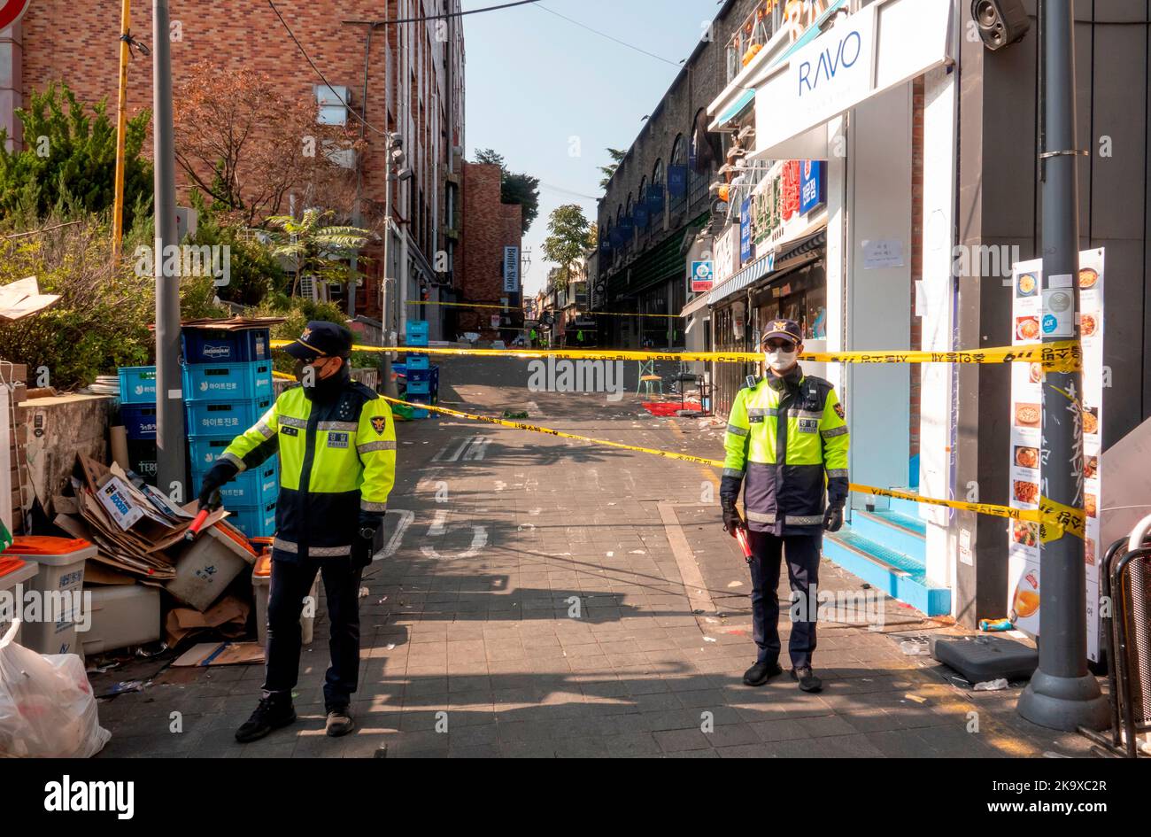 Seoul, South Korea. 30th Oct, 2022. Halloween tragedy in Seoul's ...