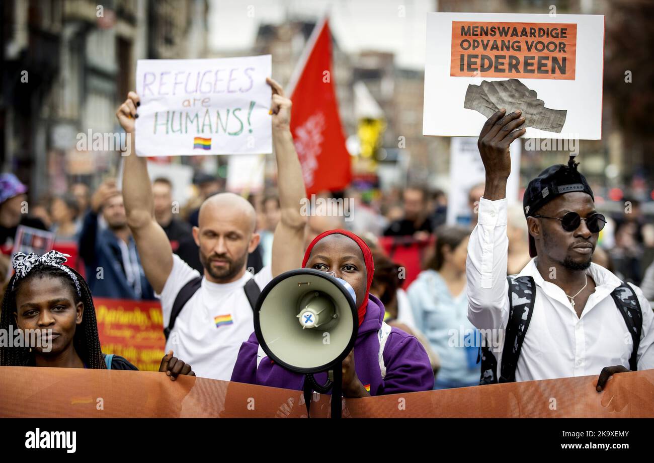 2022-10-30 15:39:45 AMSTERDAM - During a demonstration, interested ...