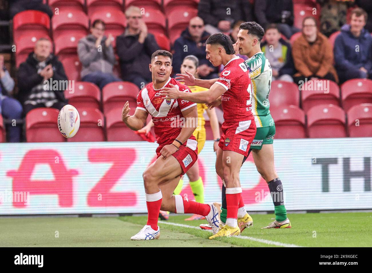 Middlesbrough, UK. 30th Oct, 2022. Will Penisini of Tonga celebrates ...