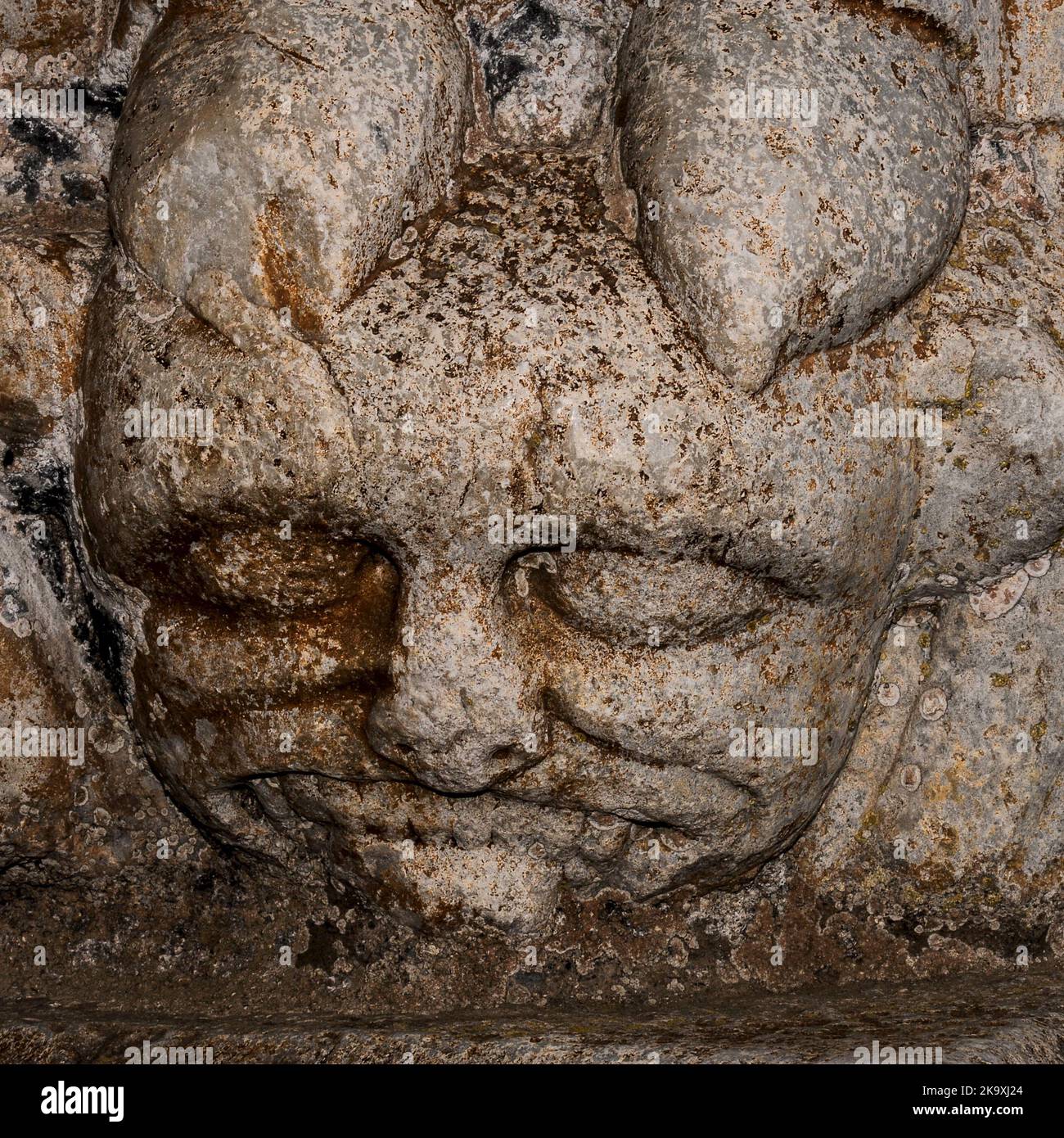 Good triumphs over Evil as the feet of St Helena of Constantinople ...