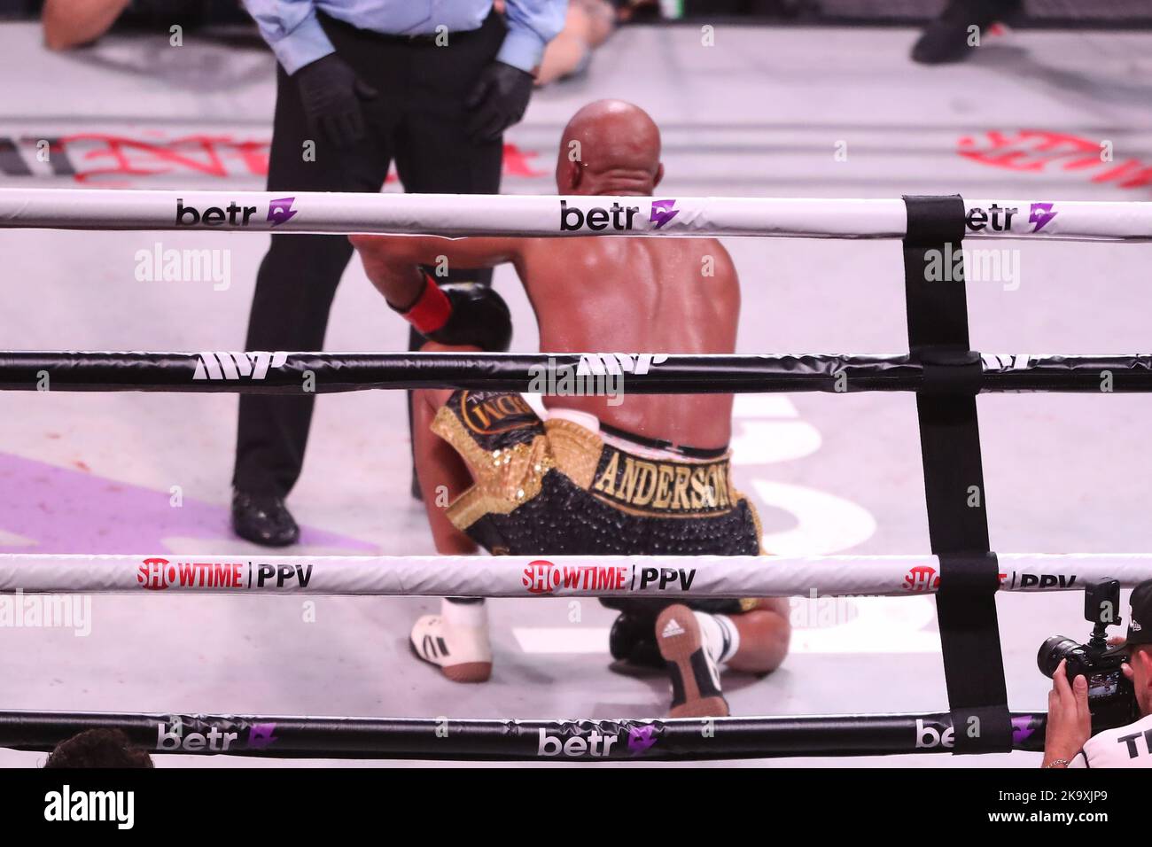 Desert diamond arena hi-res stock photography and images - Alamy