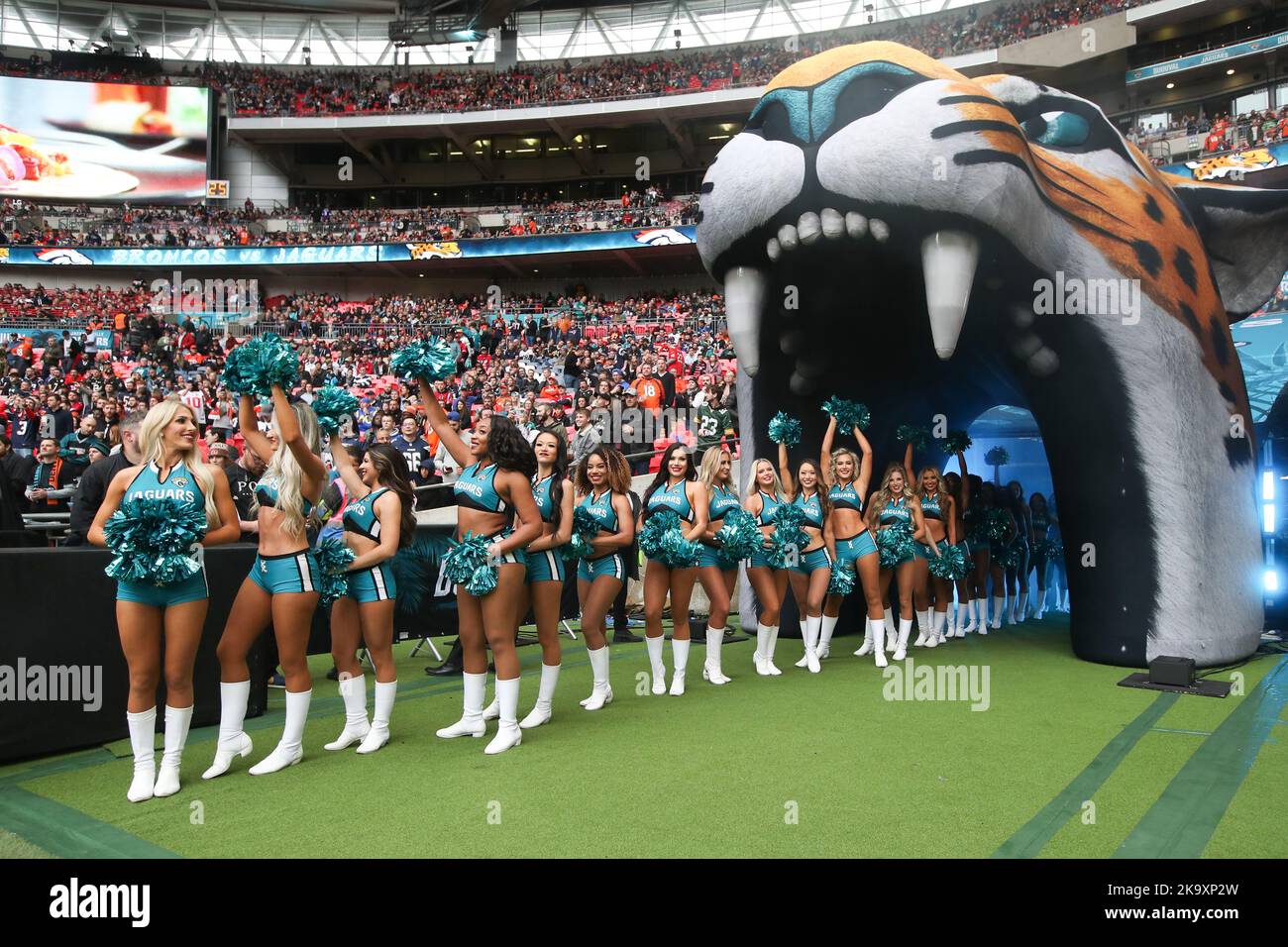 Jacksonville Jaguars' cheerleaders perform during the NFL International ...