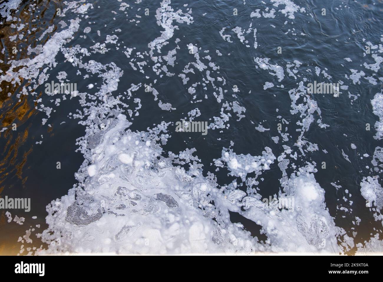Water foam hi-res stock photography and images - Alamy