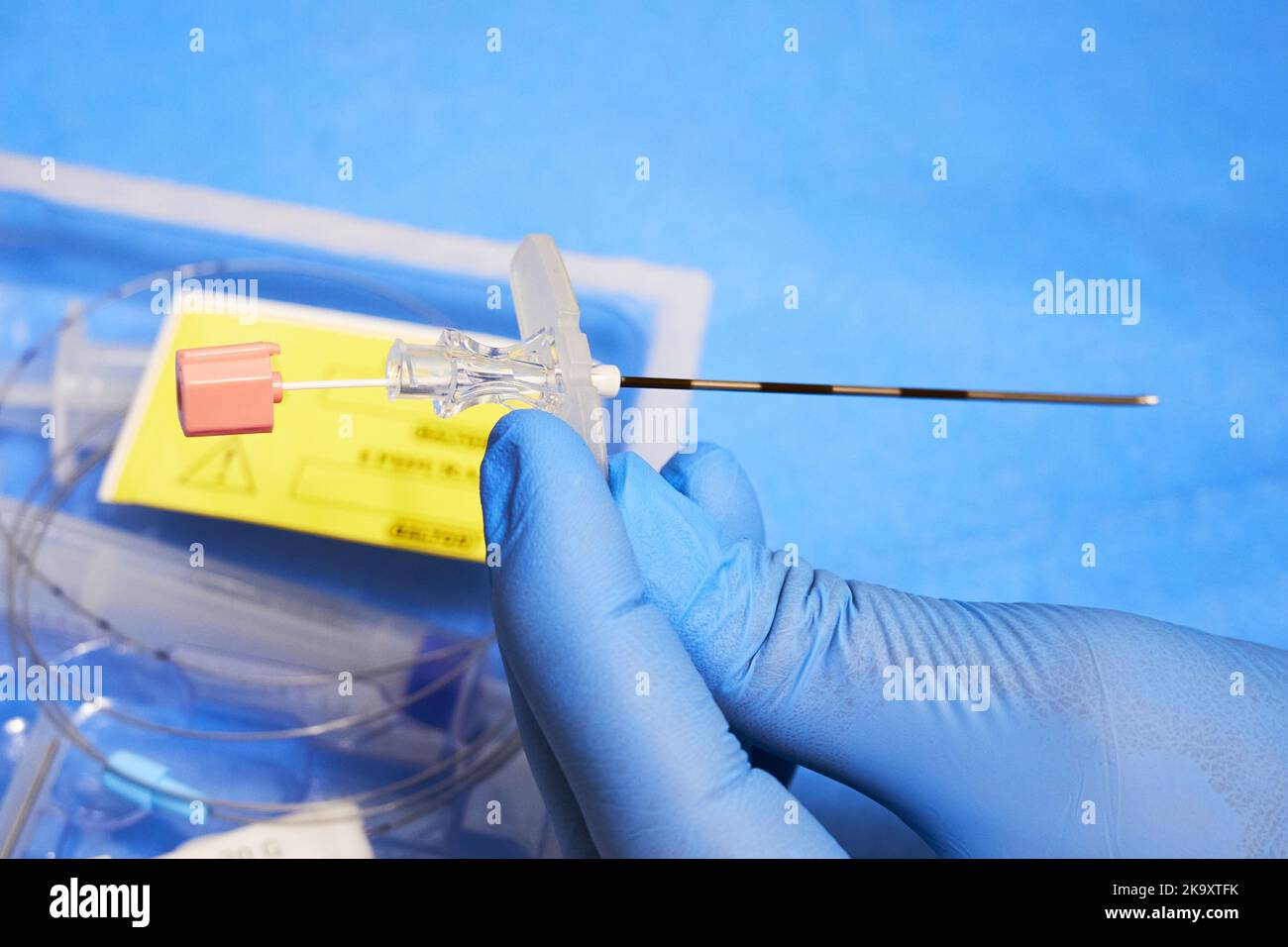 Needle for epidural anesthesia in the hands of a doctor close-up Stock ...