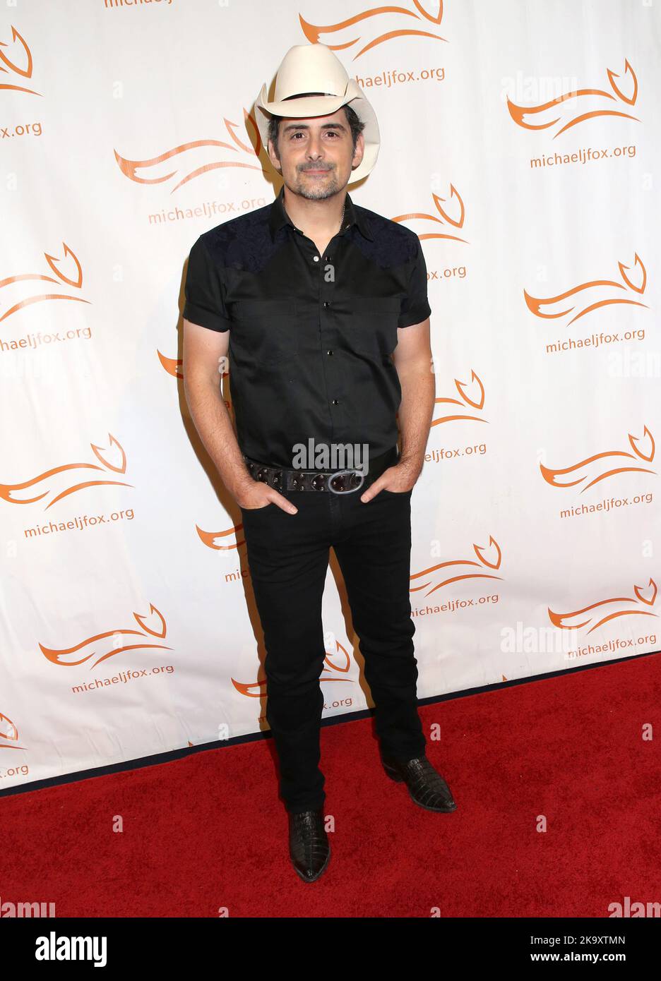 Brad Paisley attending the Michael J. Fox Foundation 2022 'A Funny ...
