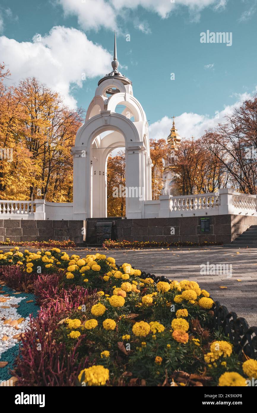 Mirror Stream white alcove with flowers, fountain and Myrrh-bearing ...