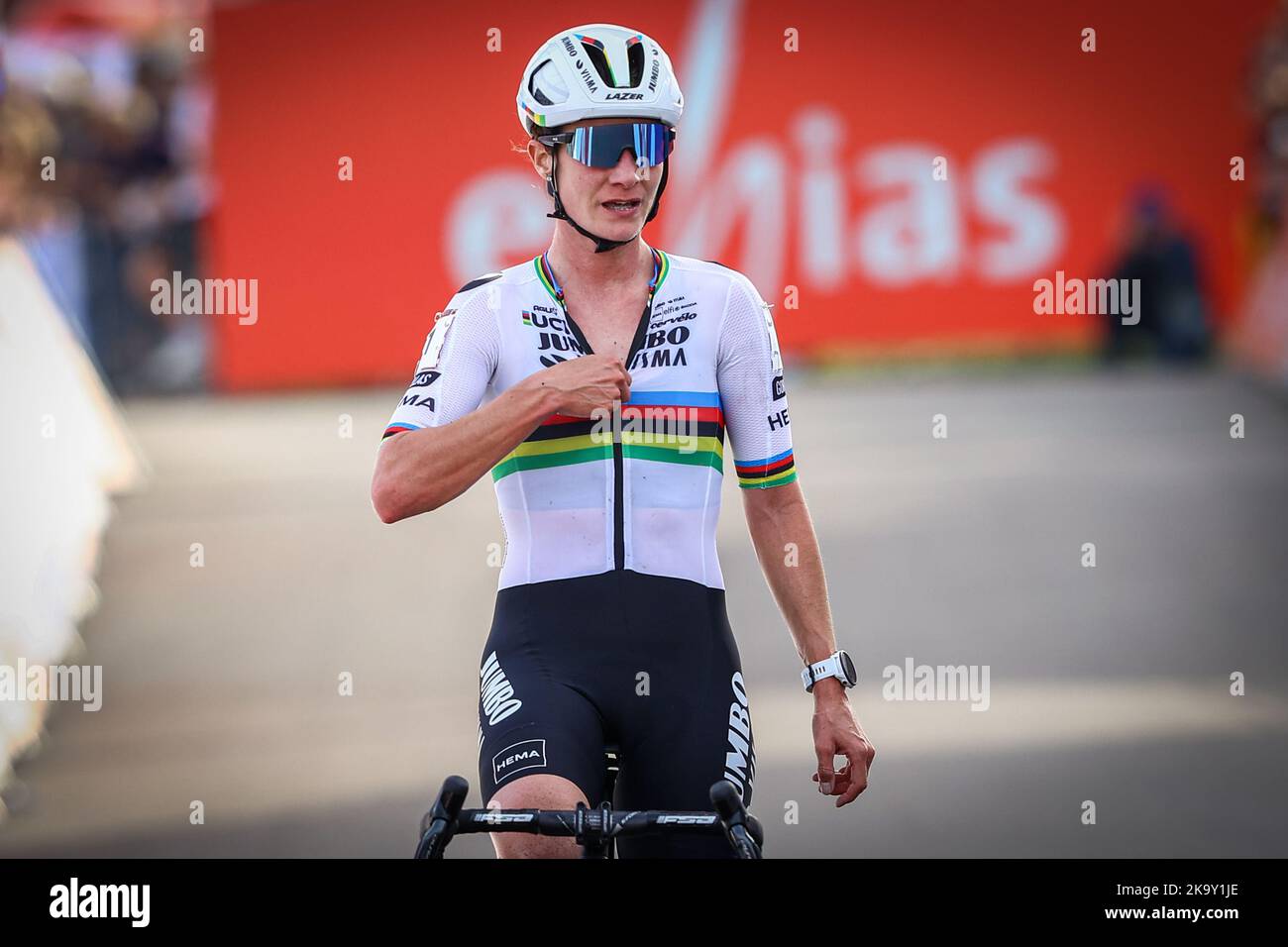 Dutch Marianne Vos crosses the finish line at the women's elite race at ...