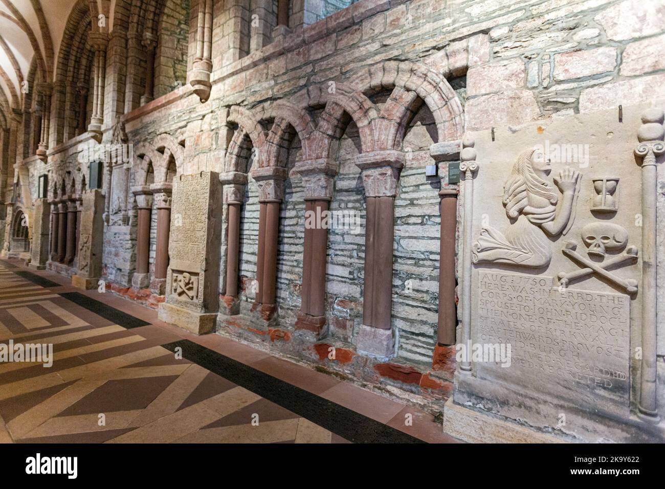 1750 monument to mary young hi-res stock photography and images - Alamy