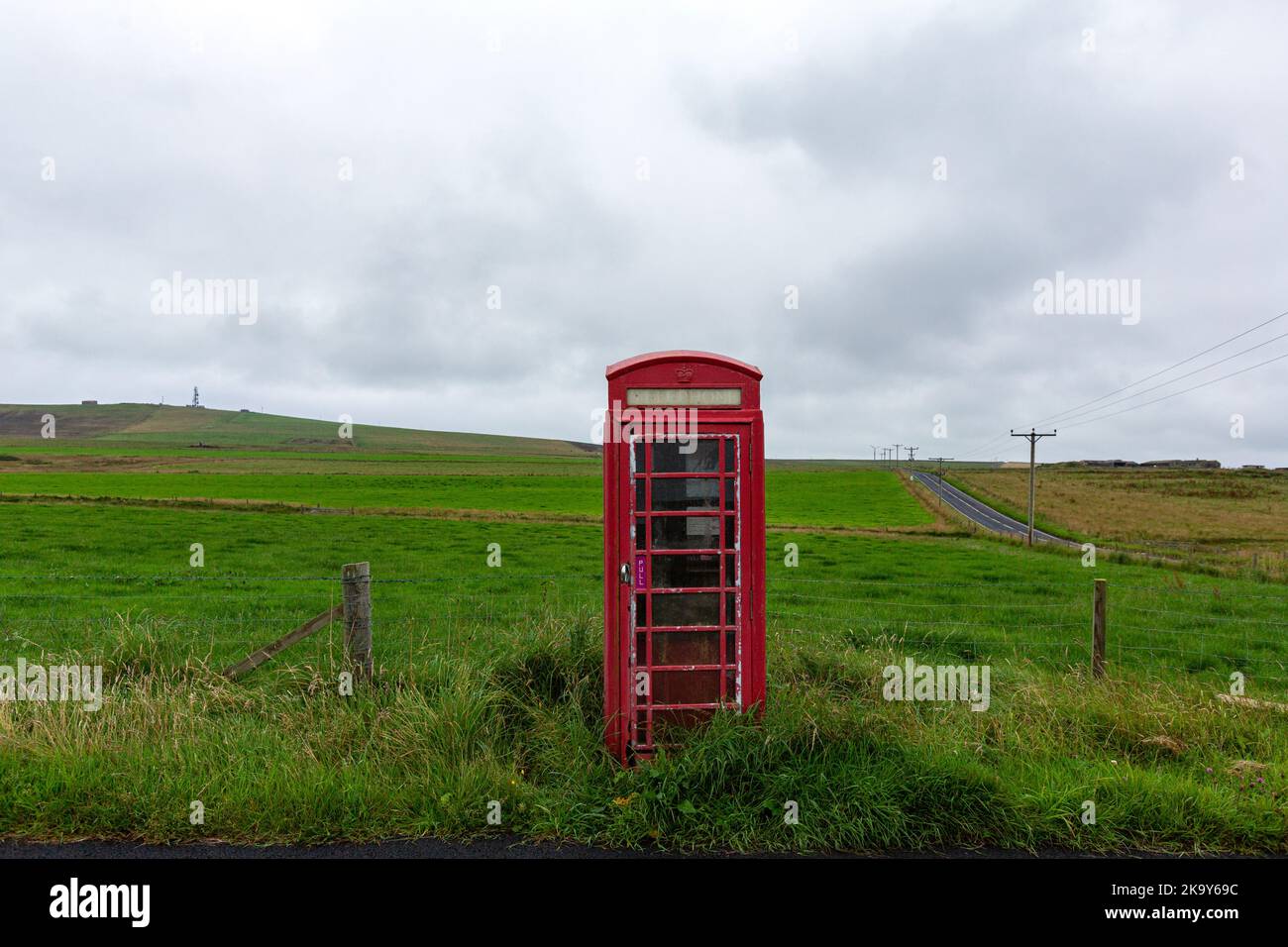 Empty red telephone box hi-res stock photography and images - Alamy