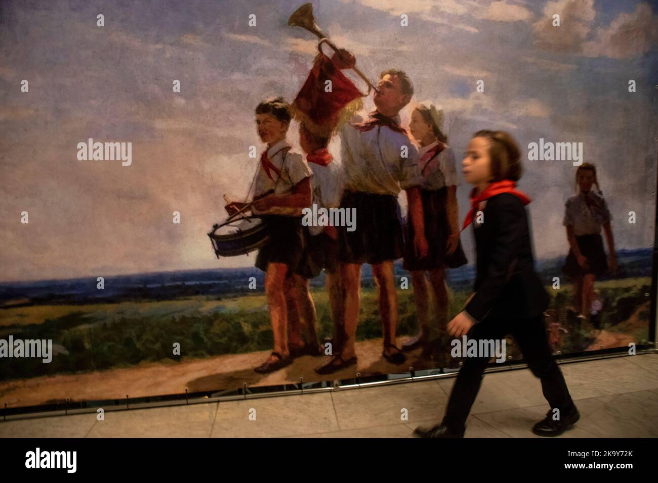 Moscow, Russia. 29th October, 2022. A young pioneer is in a hall of the Palace of Pioneers on ...