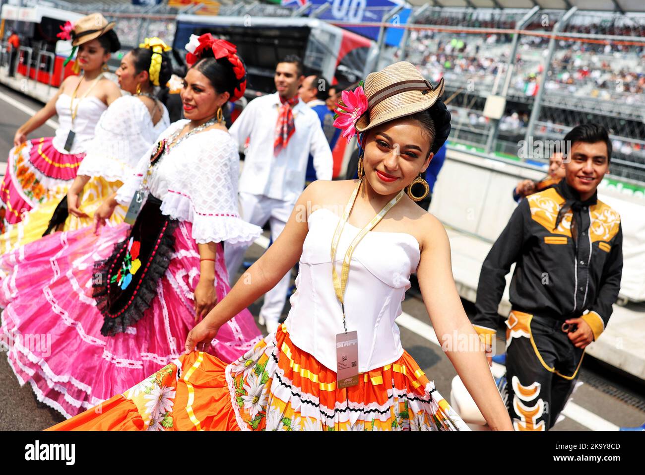 Circuit atmosphere. 30.10.2022. Formula 1 World Championship, Rd 20 ...