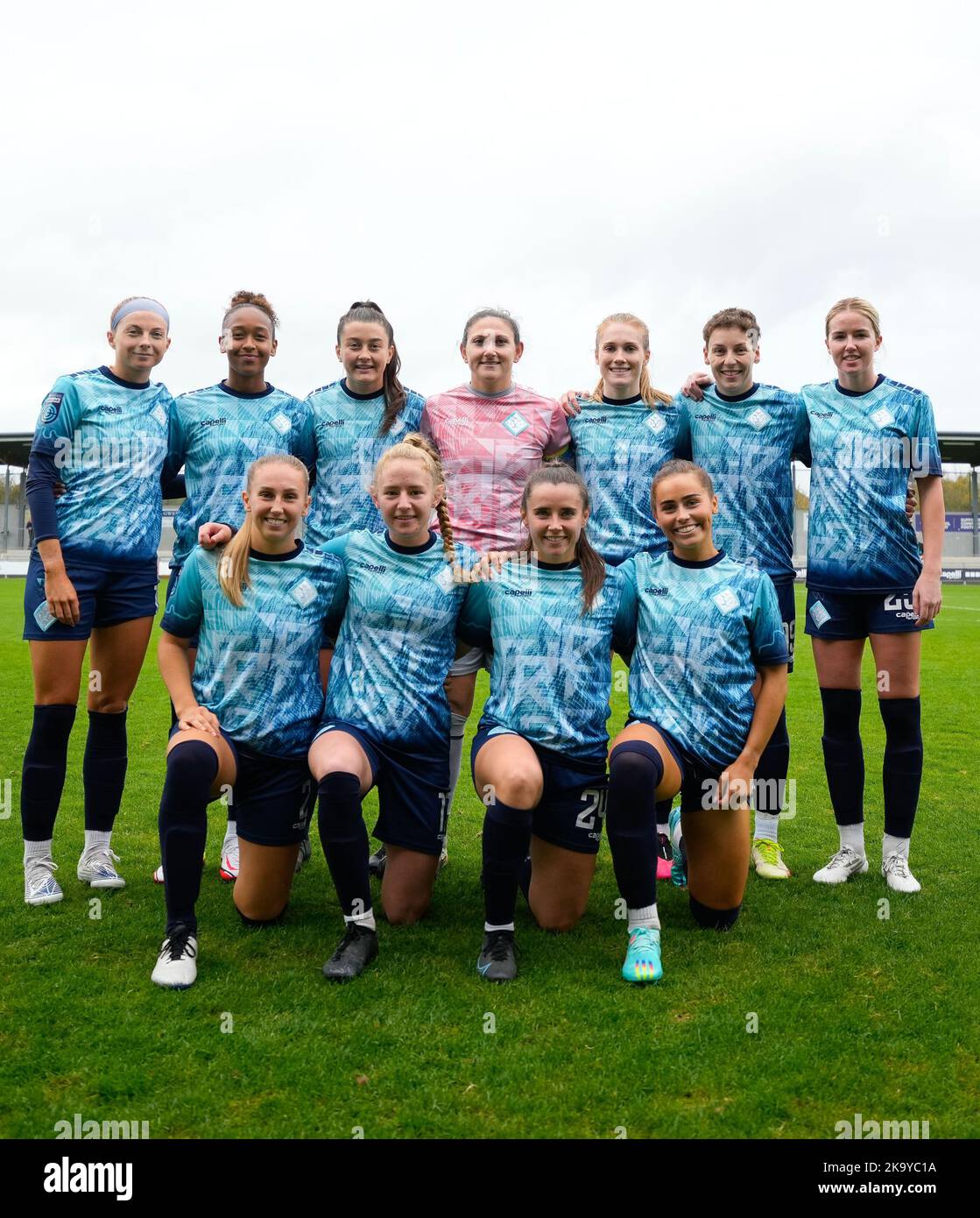The lionesses football team hi-res stock photography and images - Alamy