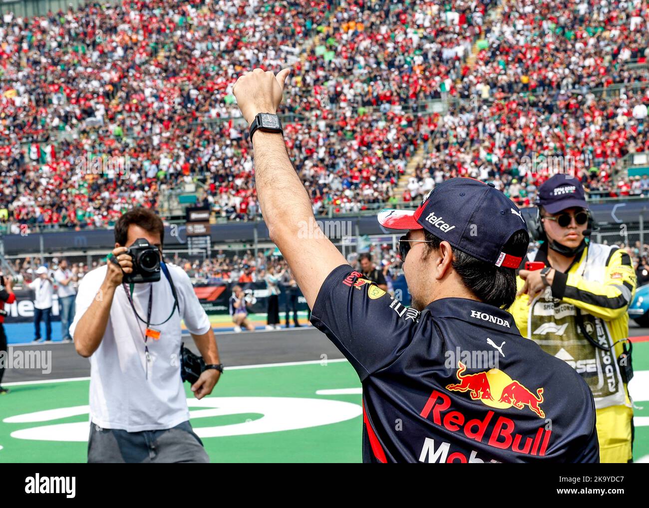 PEREZ Sergio (mex), Red Bull Racing RB18, portrait during the Formula 1 ...