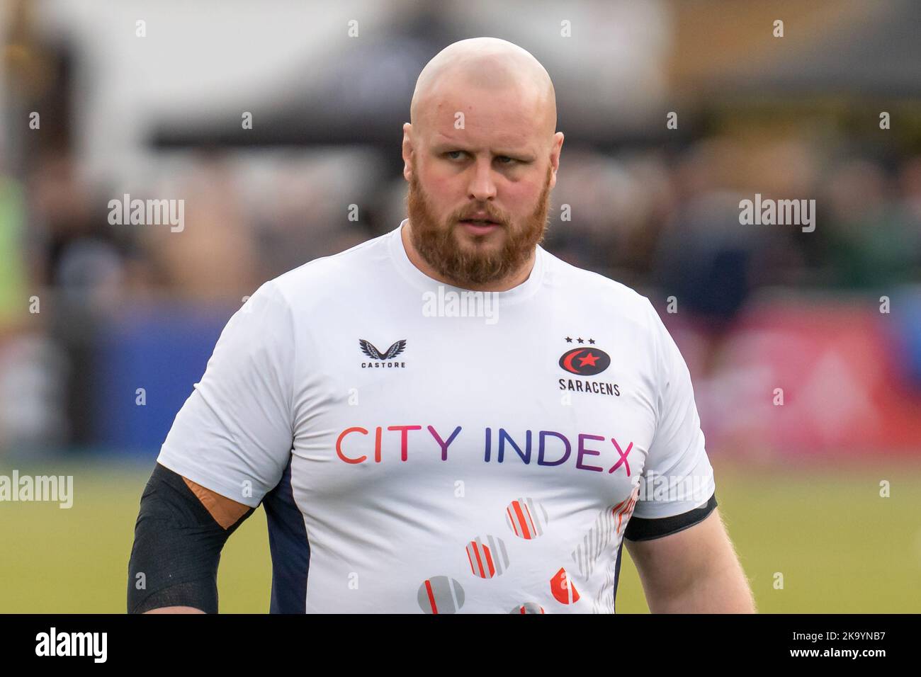 Full body of judge hi-res stock photography and images - Alamy