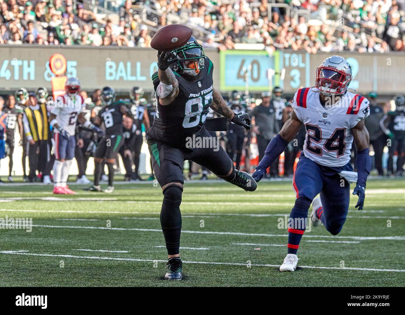 Tyler conklin jets hi-res stock photography and images - Alamy