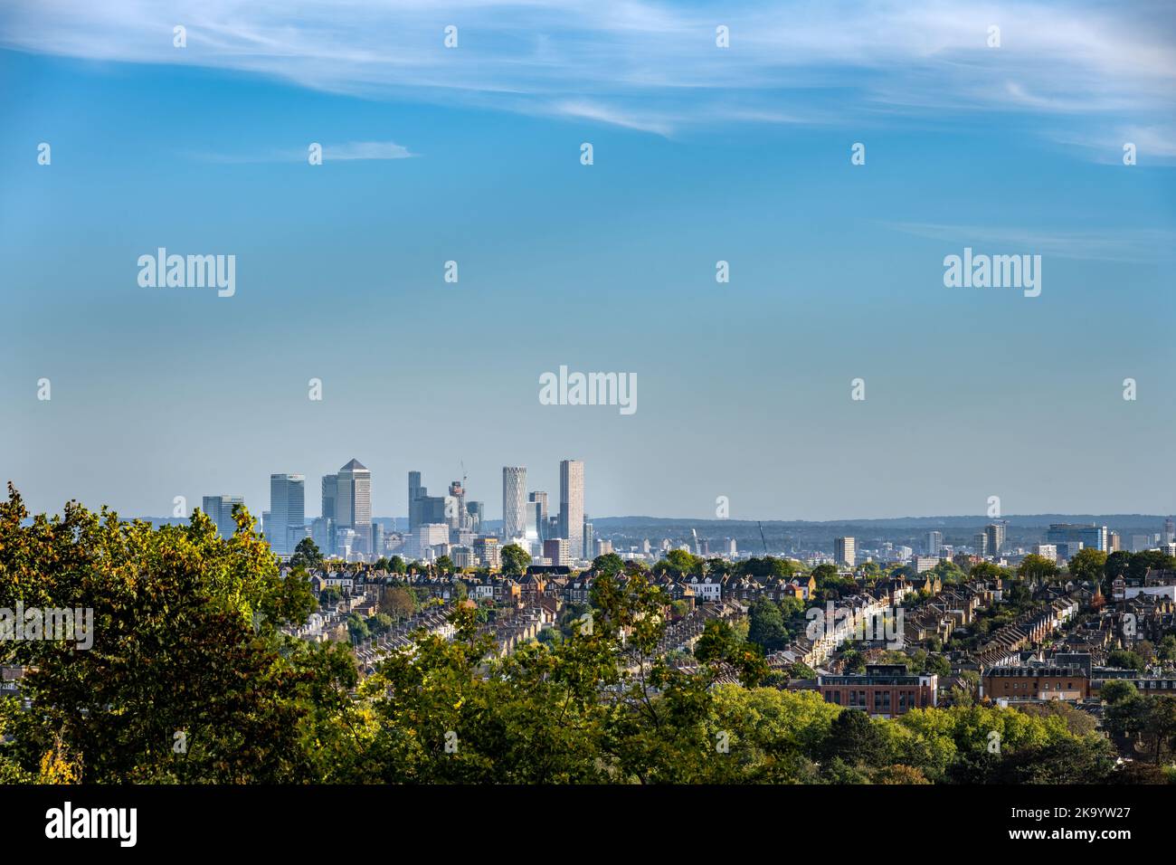 London towers 2022 hi-res stock photography and images - Alamy
