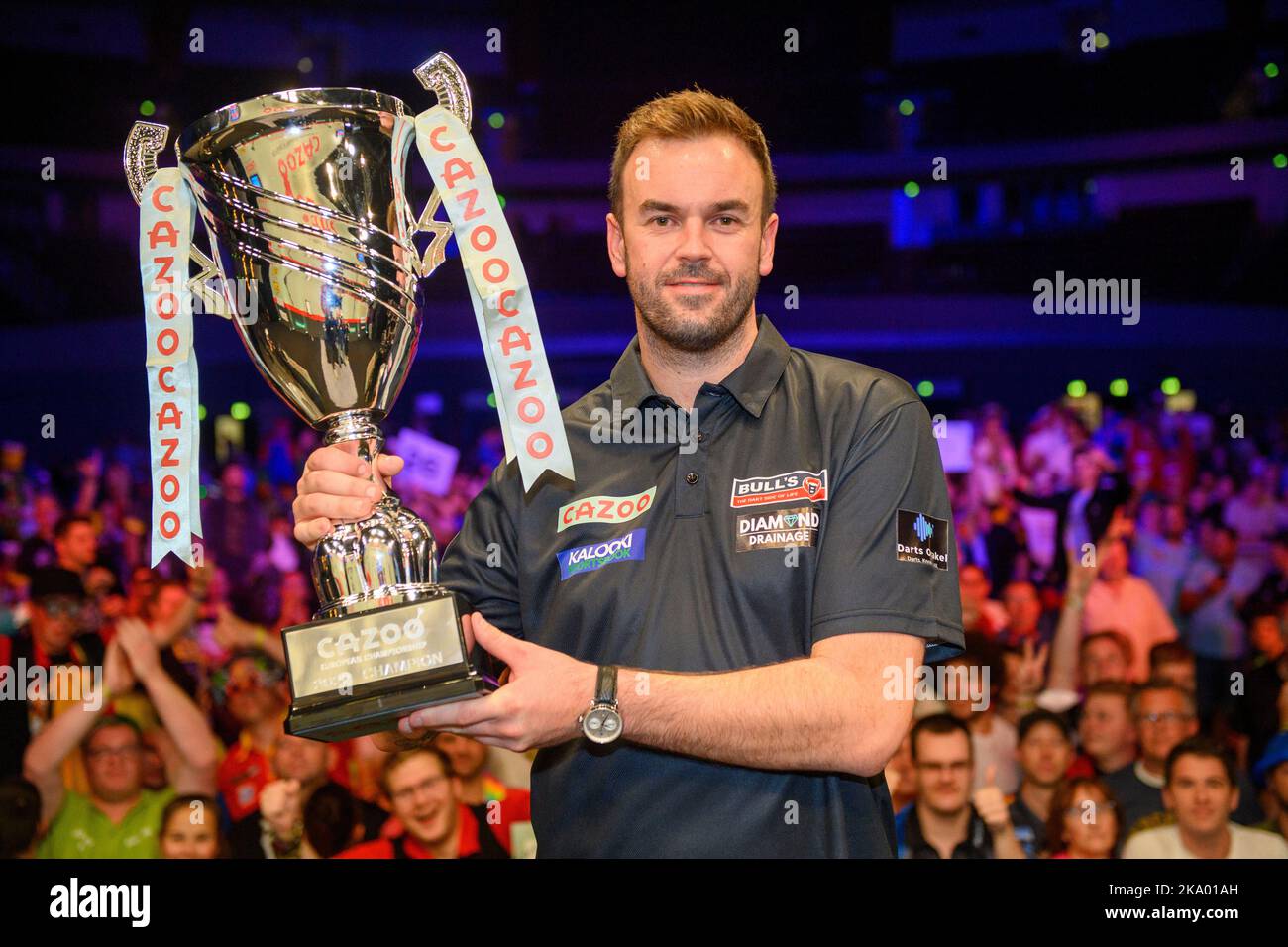 Ross smith darts hi-res stock photography and images - Alamy