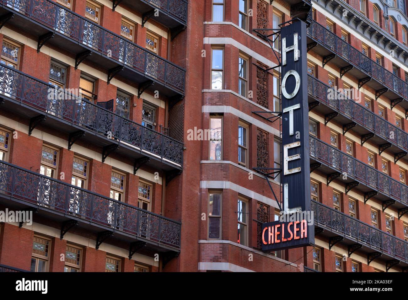 Chelsea hotel facade hi-res stock photography and images - Alamy