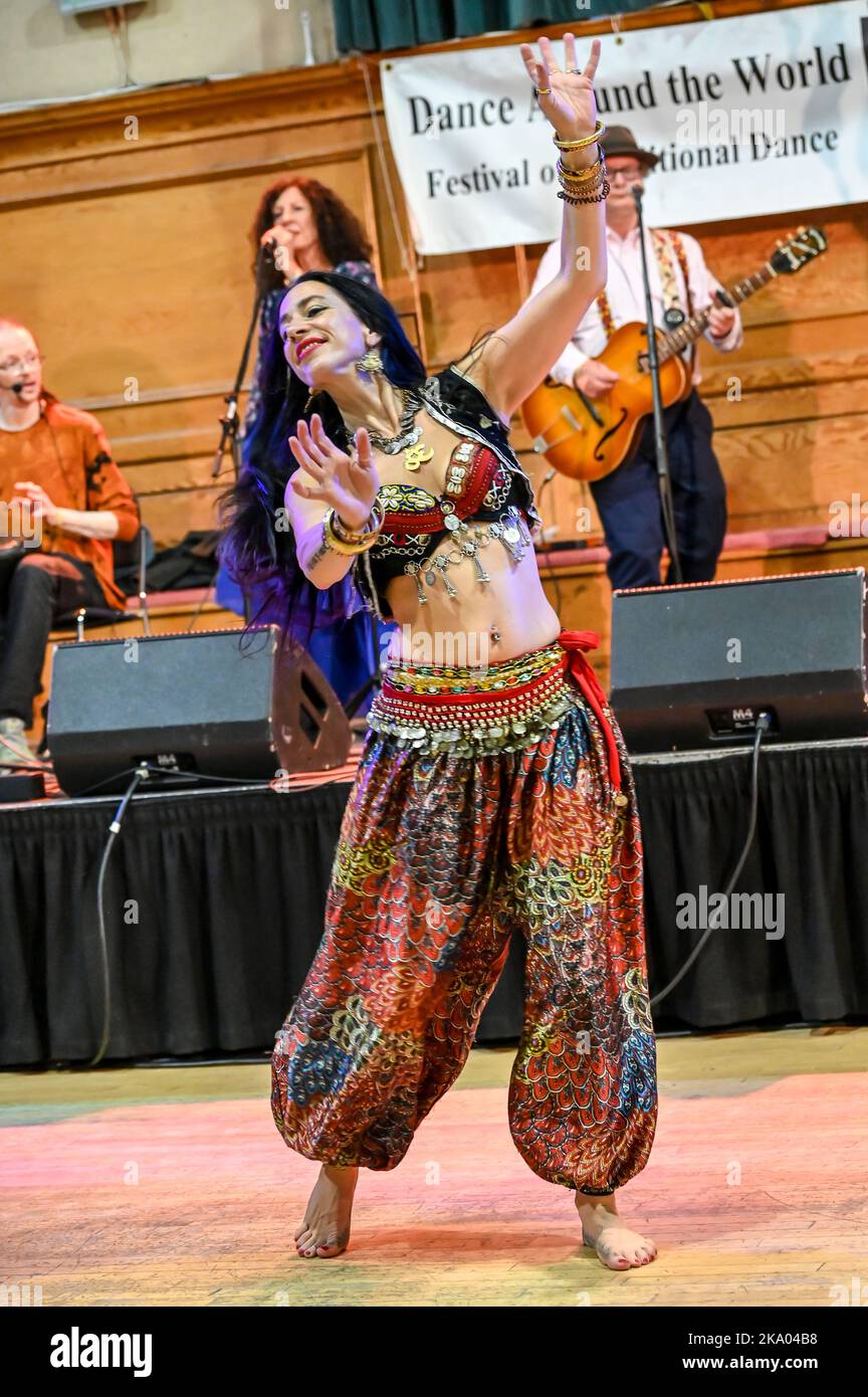 London, UK. 30th Oct, 2022. Traditional Gypsy dance - Shkembe Soup ...