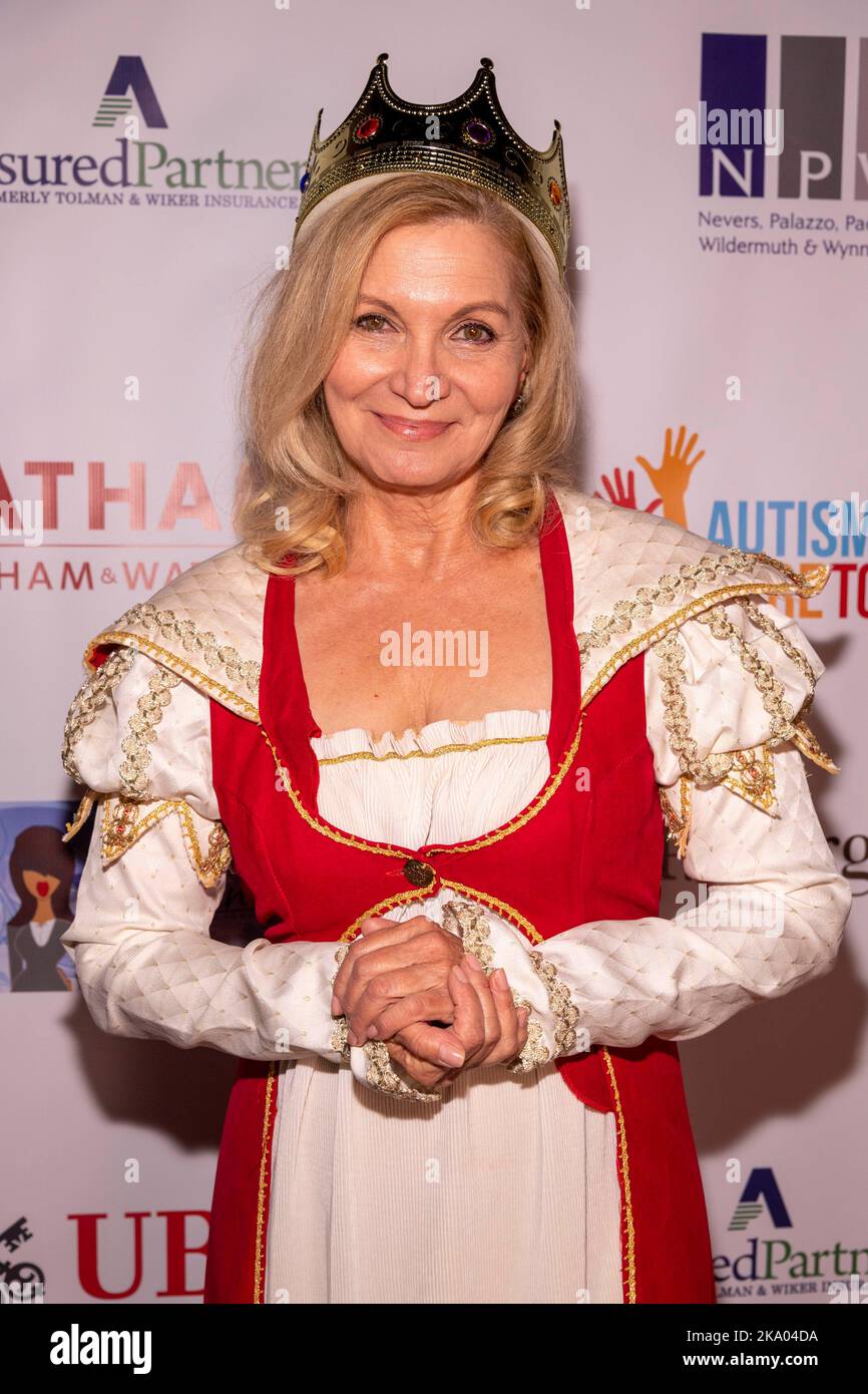 Woodland Hills, California, USA. 29th Oct, 2022. Isabella Hofmann ...