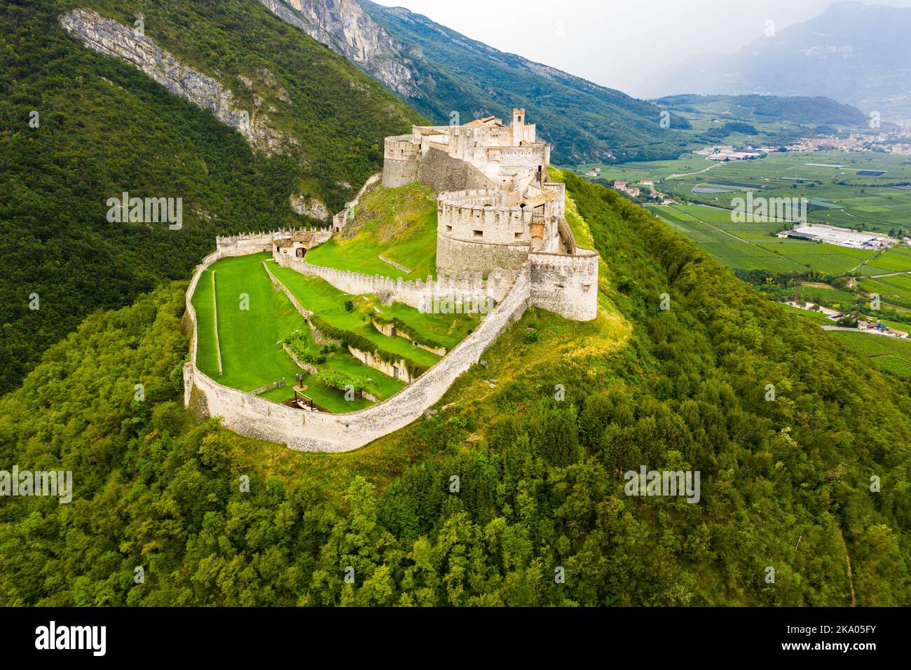 Besenello castle hi-res stock photography and images - Alamy
